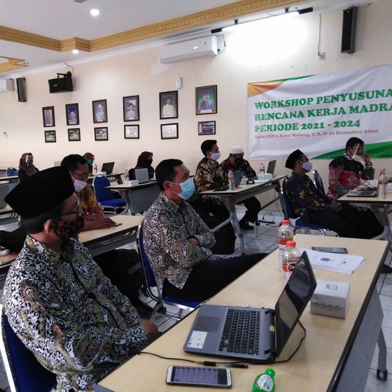 KEGIATAN WORKSHOP PENYUSUNAN RENCANA KERJA MADRASAH (RKM) MADRASAH ...